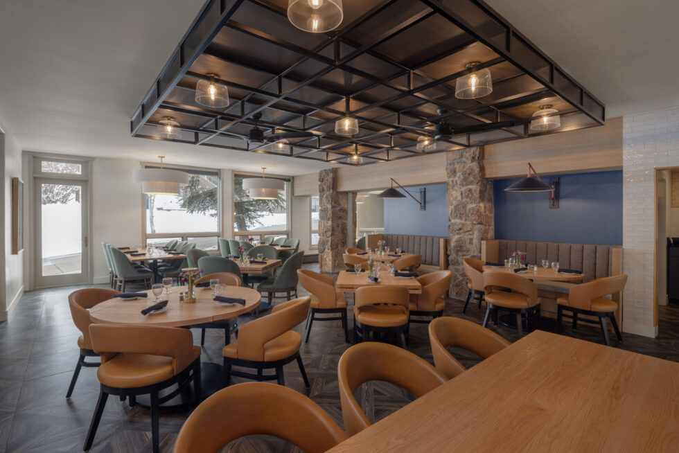 Stonebridge Inn - Studio 10 Interior Design